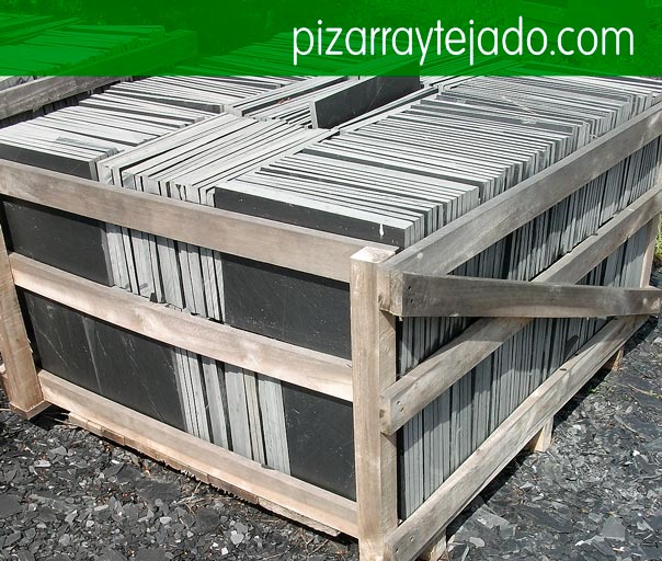 Pedra de pissarra natural per solados, teulades i façanes.